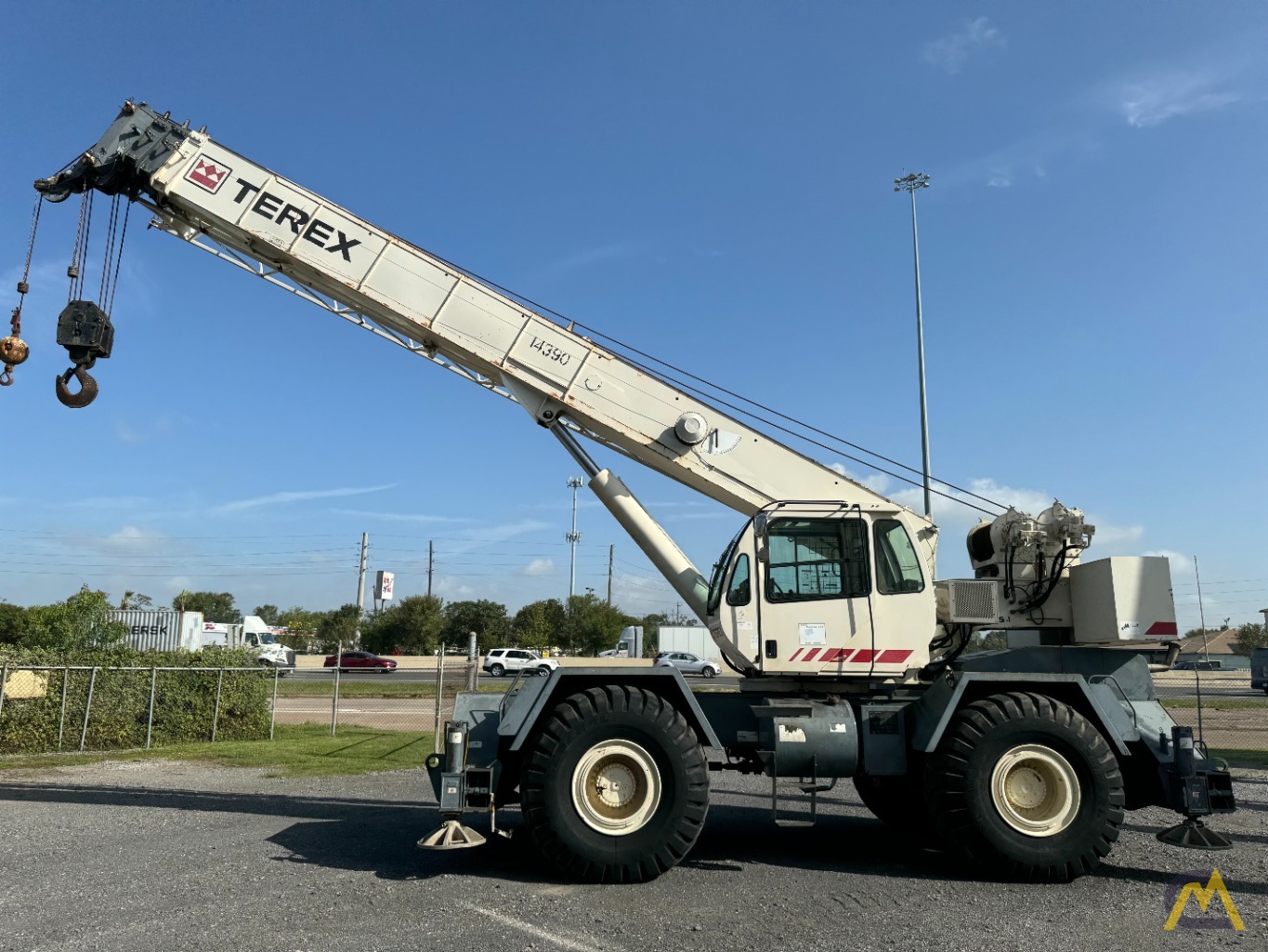 Terex RT 555-1 55-Ton Rough Terrain Crane For Sale Hoists & Material ...