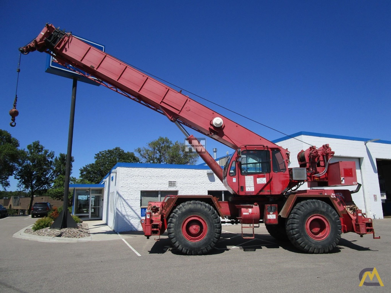 Terex RT555 55-Ton Rough Terrain Crane For Sale Hoists & Material ...
