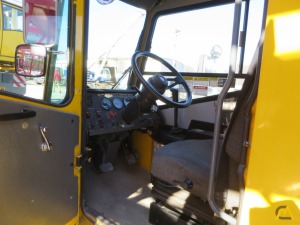 2007 Grove TMS900E 90-Ton Hydraulic Truck Crane with a Strong Chart For ...