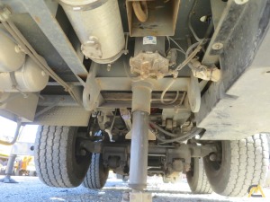 2007 Grove TMS900E 90-Ton Hydraulic Truck Crane with a Strong Chart For ...