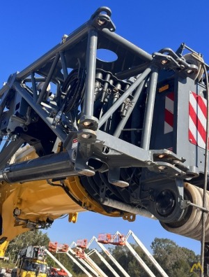 2019 Grove GMK5250L 300-Ton All Terrain Crane For Sale Hoists ...