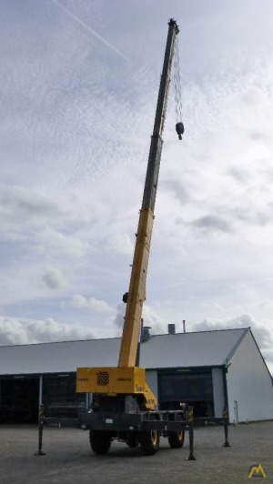 30-ton Grove RT530E-2 Rough Terrain Crane For Sale Hoists & Material ...
