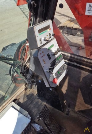 Manitowoc 2250 Series 3 300-Ton Lattice Boom Crawler Crane For Sale ...