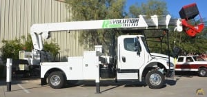 UNIC Revolution 84RM 5-Ton Tree Pro Boom Truck Crane For Sale Trucks ...