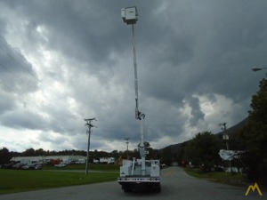 Altec AT37G 37.5 ft. Articulating Bucket Truck on Ford F 550 For Sale ...
