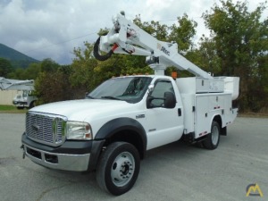 Altec AT37G 37.5 ft. Articulating Bucket Truck on Ford F 550 For Sale ...