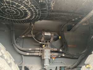 Grove GMK6250L 250-Ton All Terrain Crane For Sale Hoists & Material ...