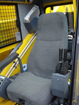 Grove RT890 90-Ton Rough Terrain Crane For Sale Hoists & Material ...