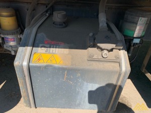 Hiab XS 166 DL-3 HiPro Articulating Knuckle Boom Crane on Mack GU813 ...