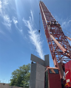 Manitowoc 2250 Lattice Boom Crawler Crane For Sale Hoists & Material ...