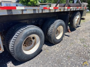 National Series 600E Model 690E 20-Ton Boom Truck Crane on a Peterbilt ...