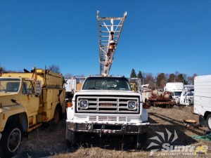 Radocy Model 45 Telescopic Sign Crane Ladder Truck on GMC 7000 For Sale ...