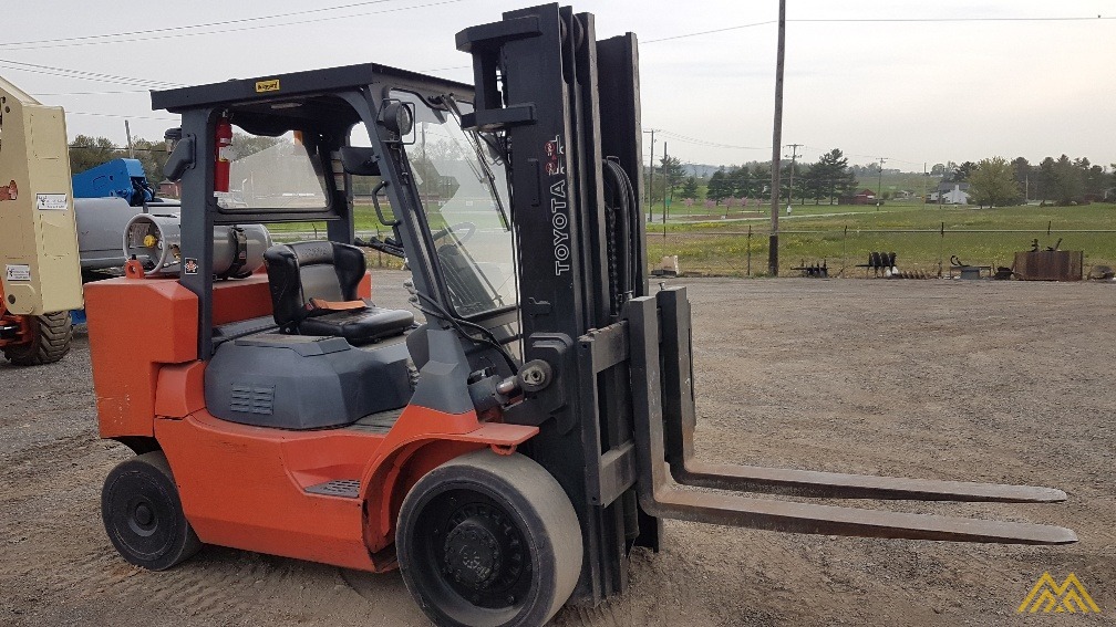 Toyota 7FGCU55 Forklift Hyster Boxcar Rigging For Sale Forklifts ...