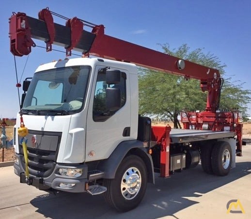 UNIC Revolution 84RM 5-Ton Boom Truck Crane For Sale Trucks Hoists ...
