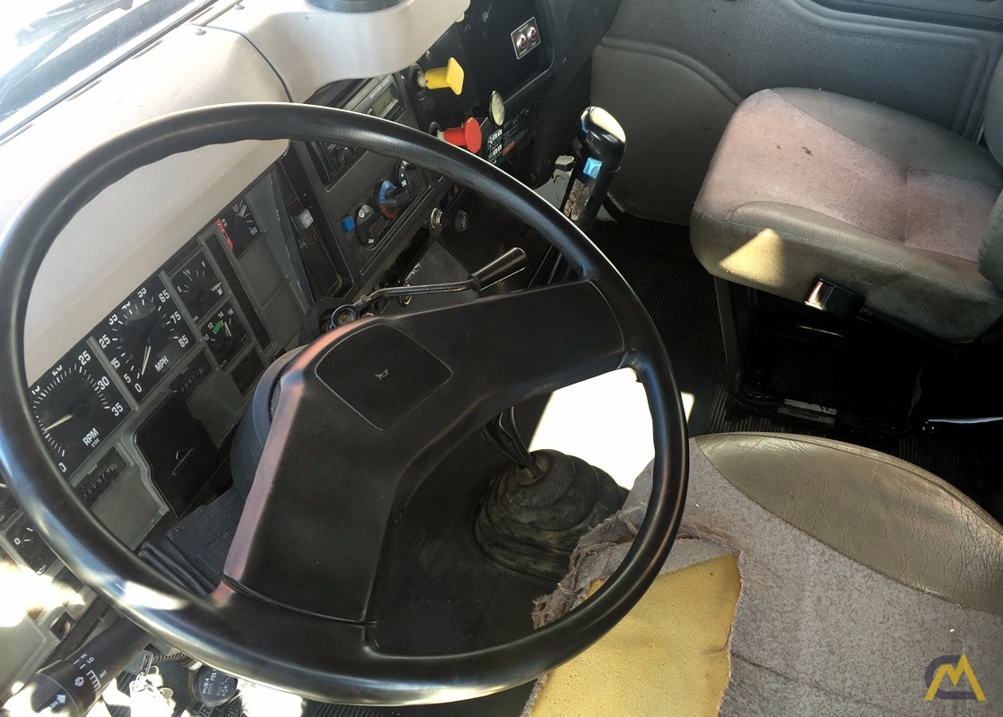 X-type Outrigger Pioneer Crane - 360 degree chart!! For Sale Boom ...